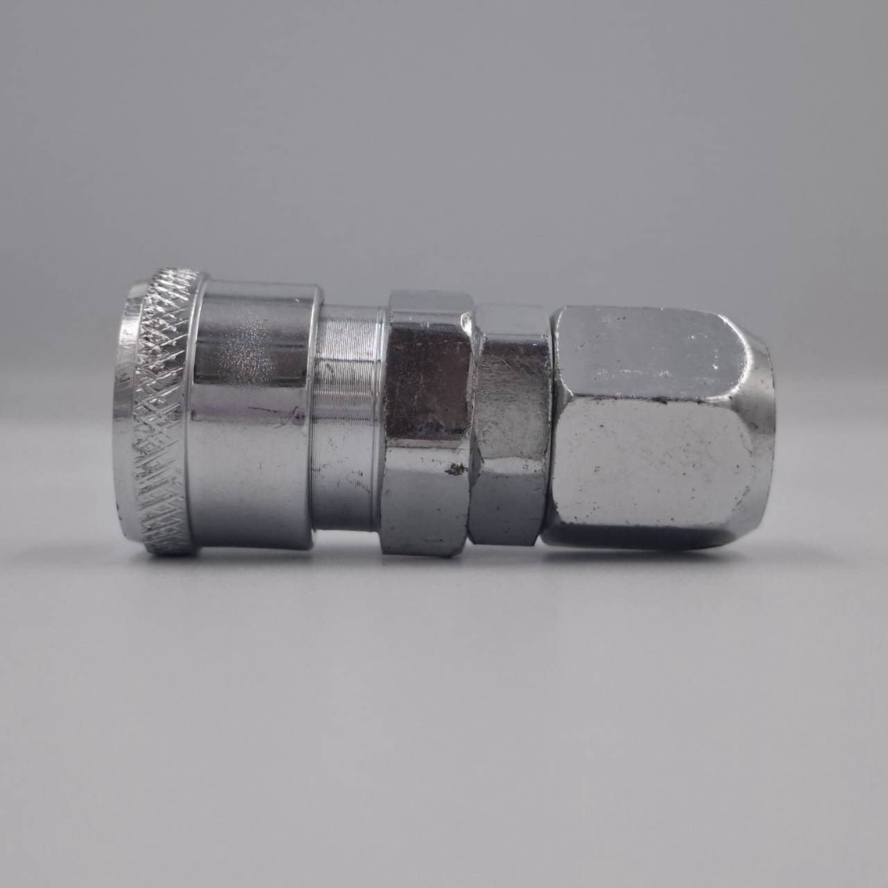 ระบบนิวเมติก: ข้อต่อลมสวมเร็ว คอปเปอร์ลม แบบล็อคสายลม รุ่น SP เสียบสาย ...